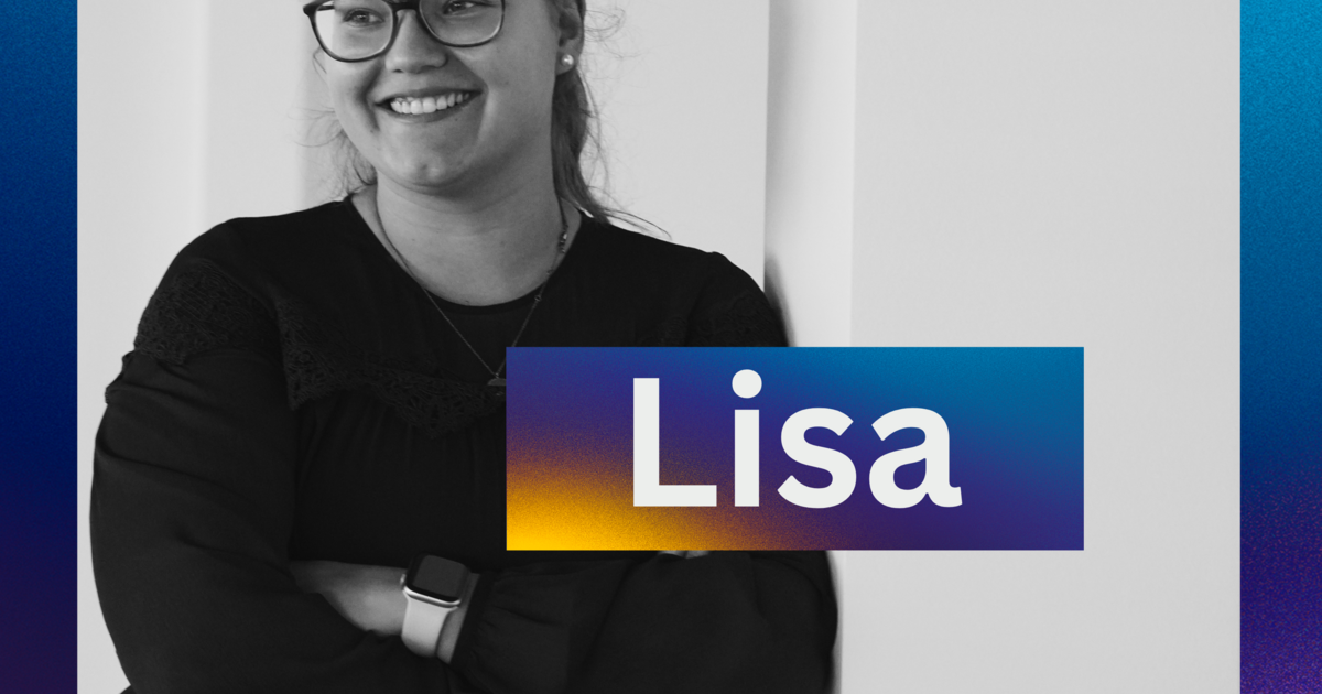 Blogger: Lisa